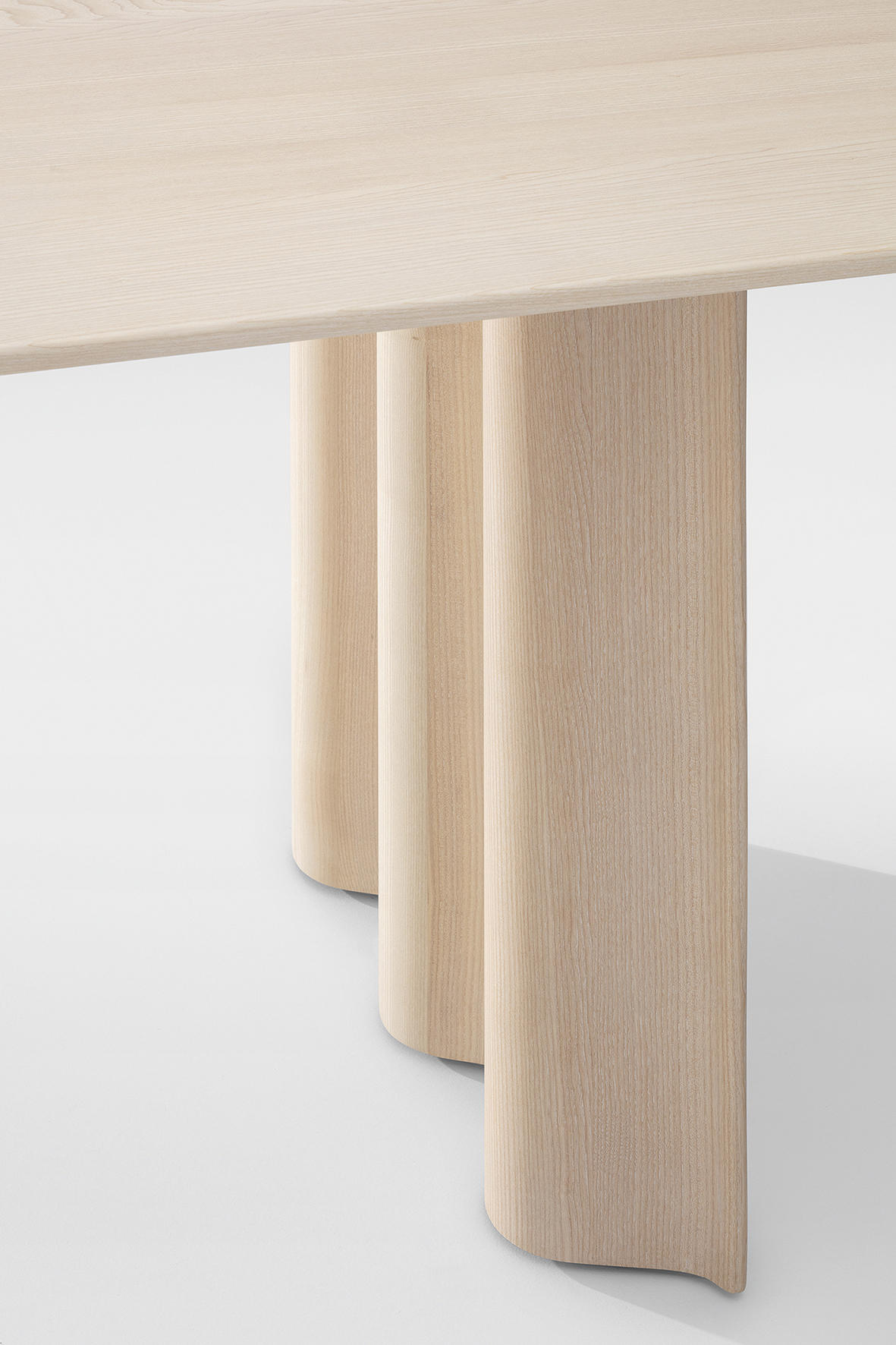 Gallery of Large Table - Curtain - 4