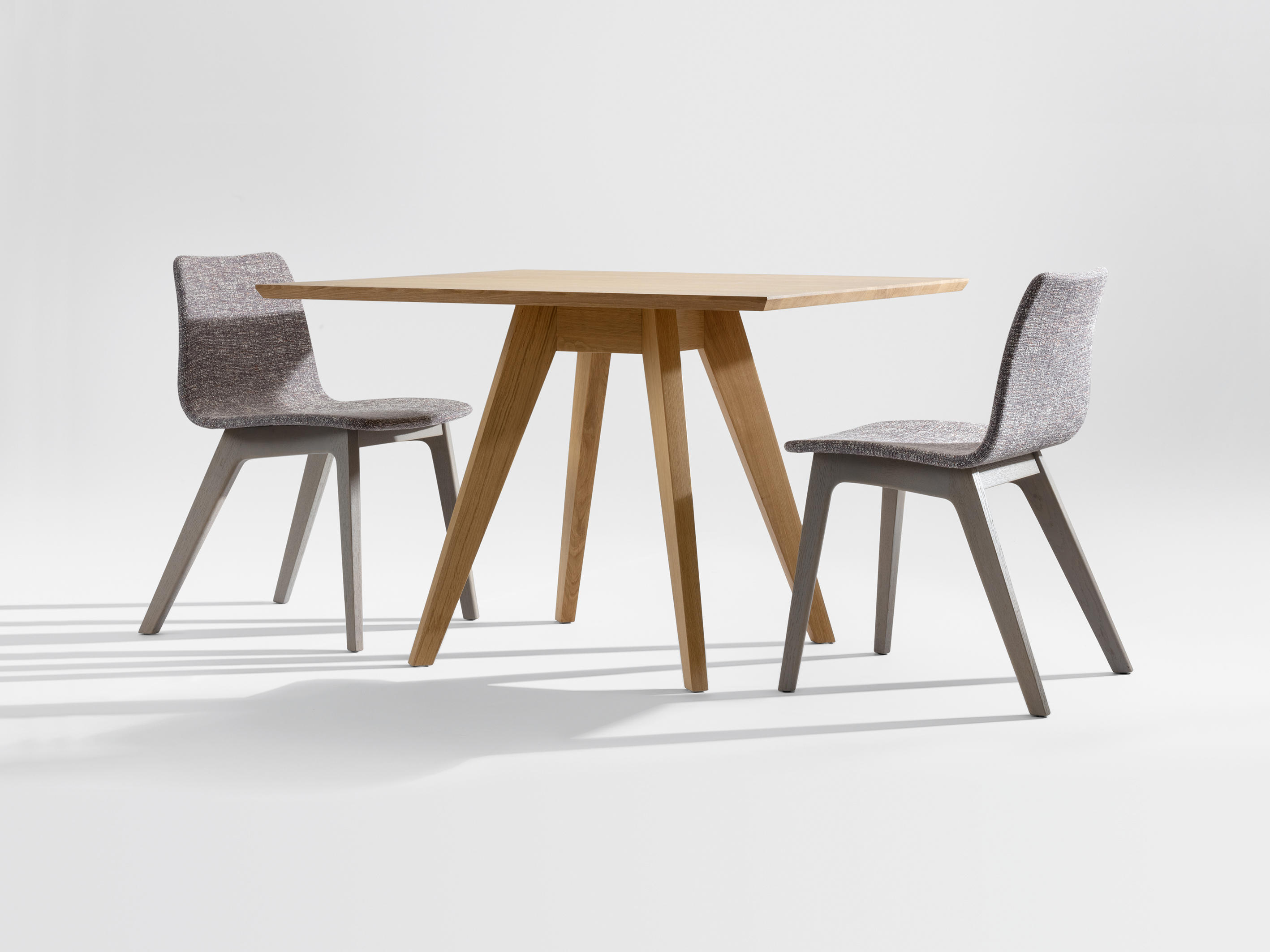 Gallery of Wooden Table - Cena - 5