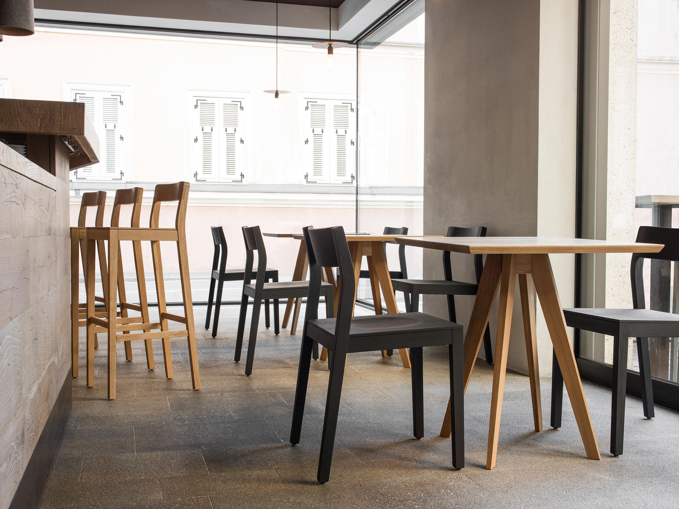 Gallery of Wooden Table - Cena - 38