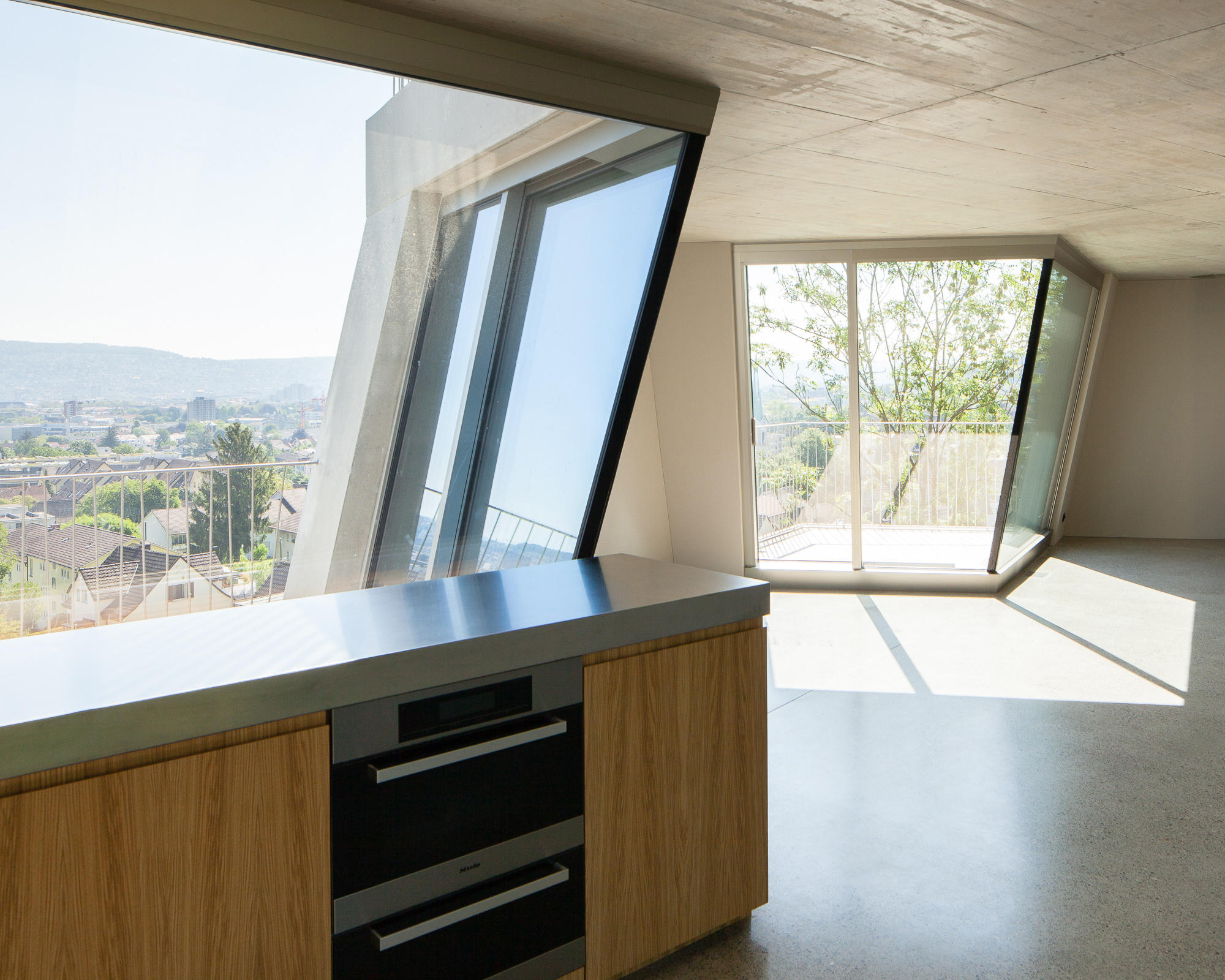 Sliding Window - Slanted from Air-Lux