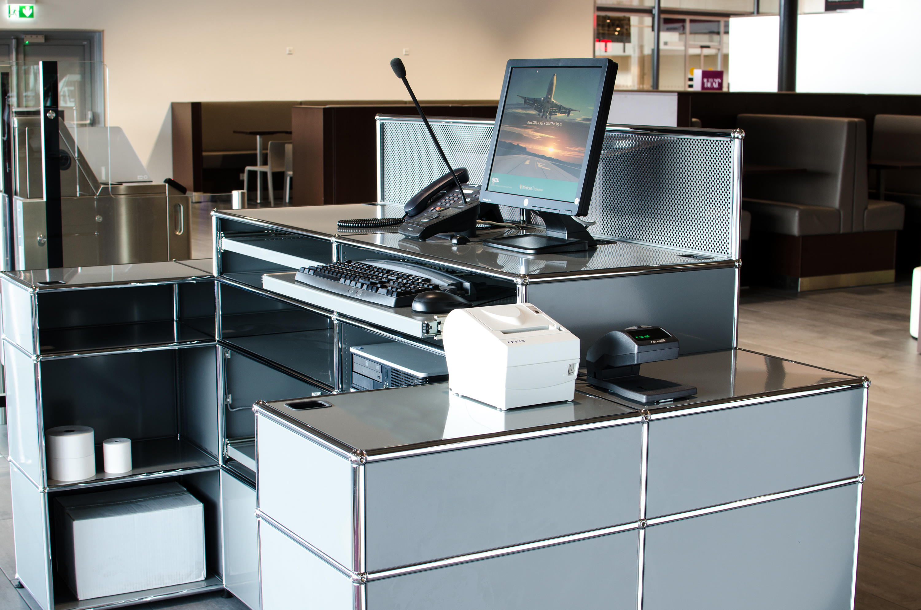 Gallery of Corner Reception Station - Haller - 4