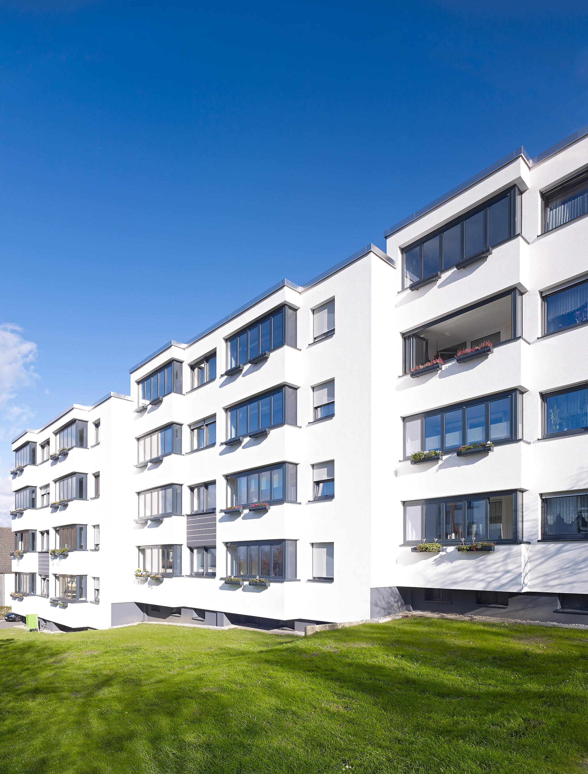 Gallery of Balcony glazing - Glass parapets - 12