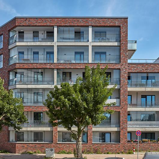 Balcony Glazing - SL 25 from Solarlux