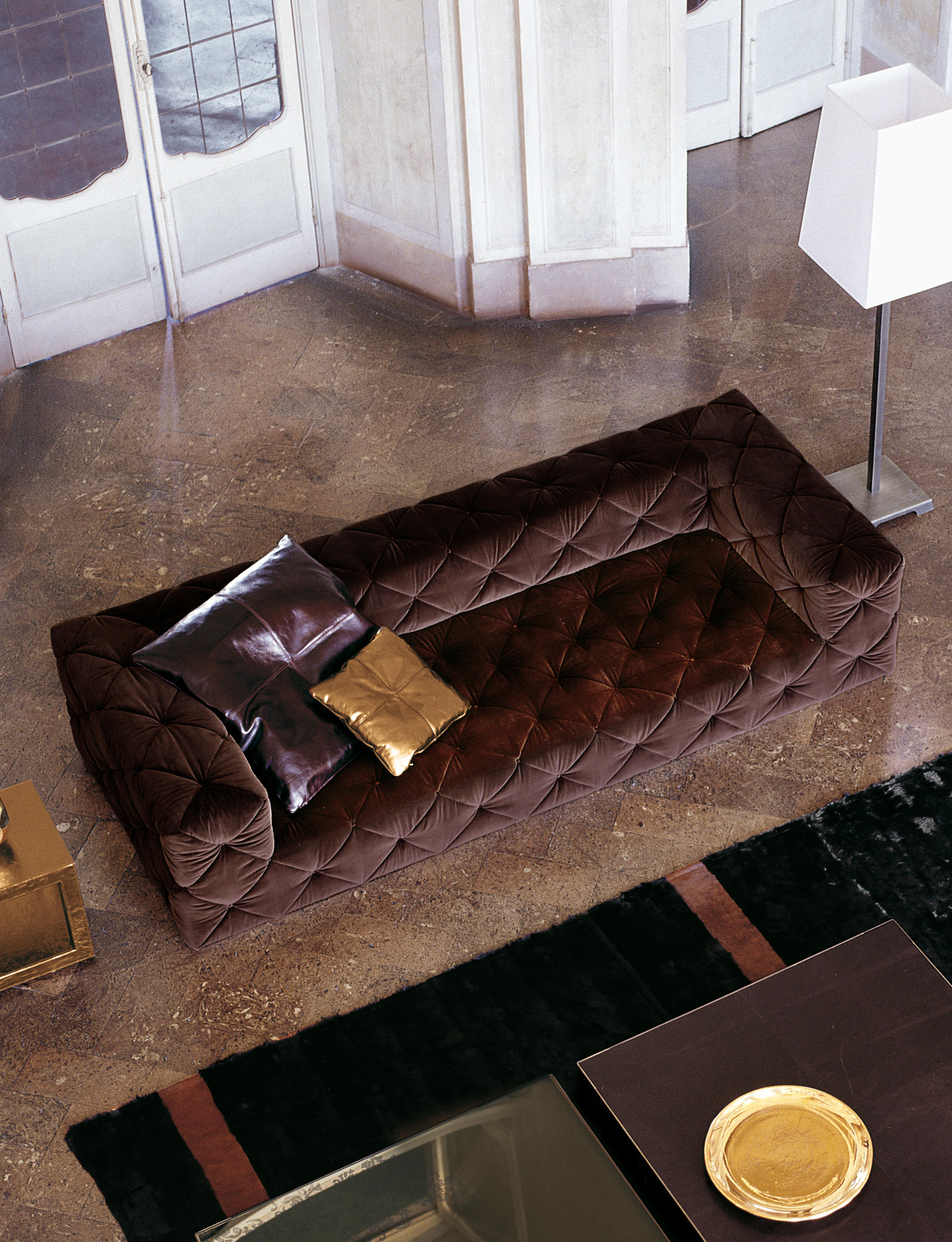 Gallery of Sofa - Must - 3
