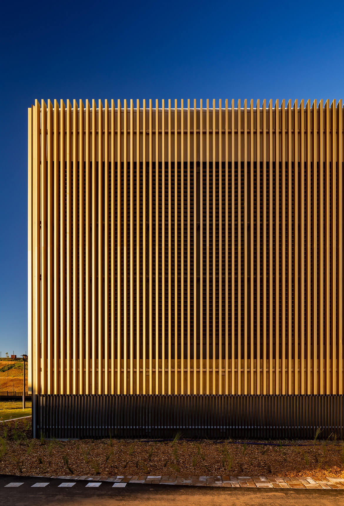 Gallery of Click-on Battens in WestConnex M8 Junction - 7