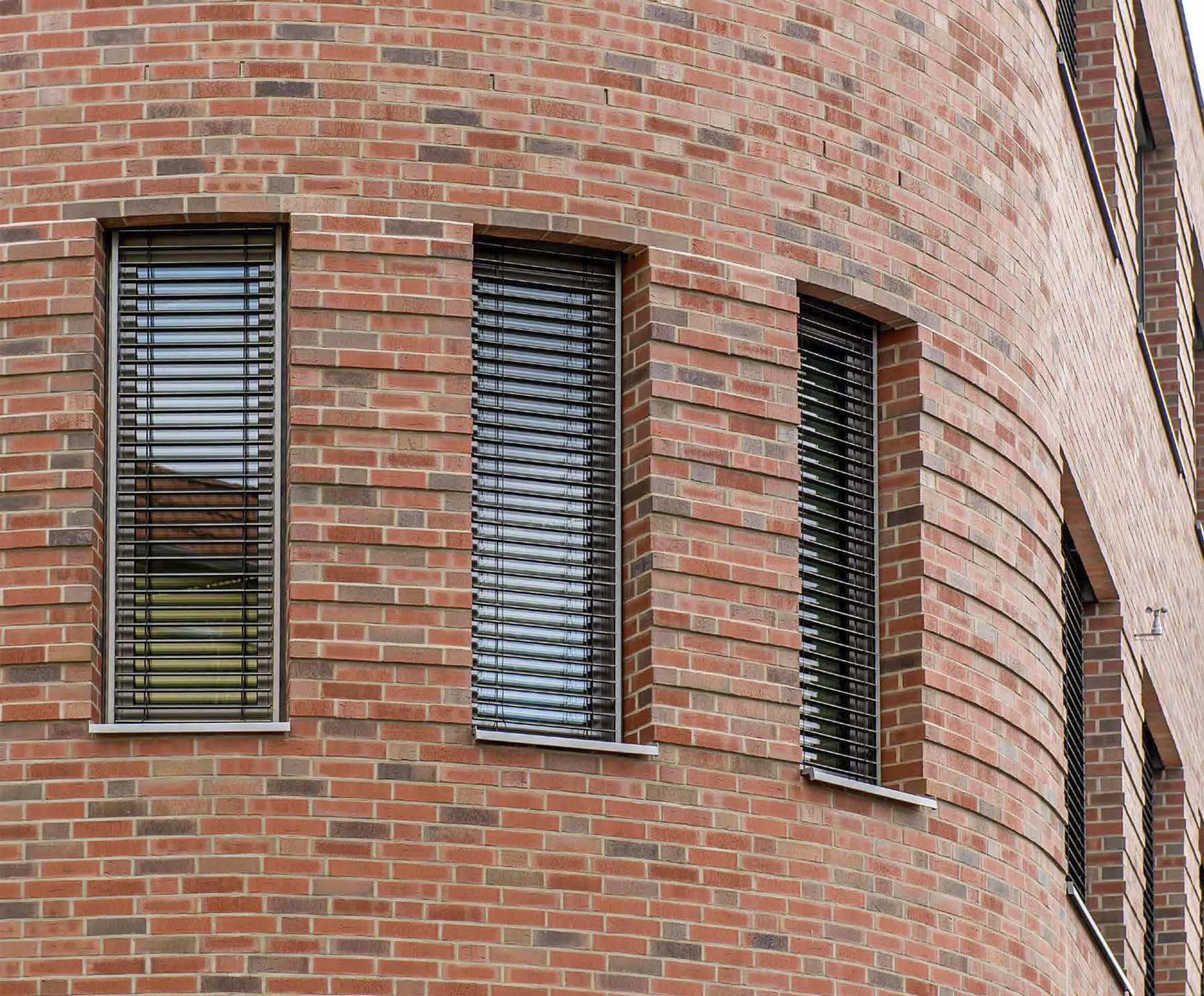 Gallery of Facing Bricks - Waterstruck Vascu - 2