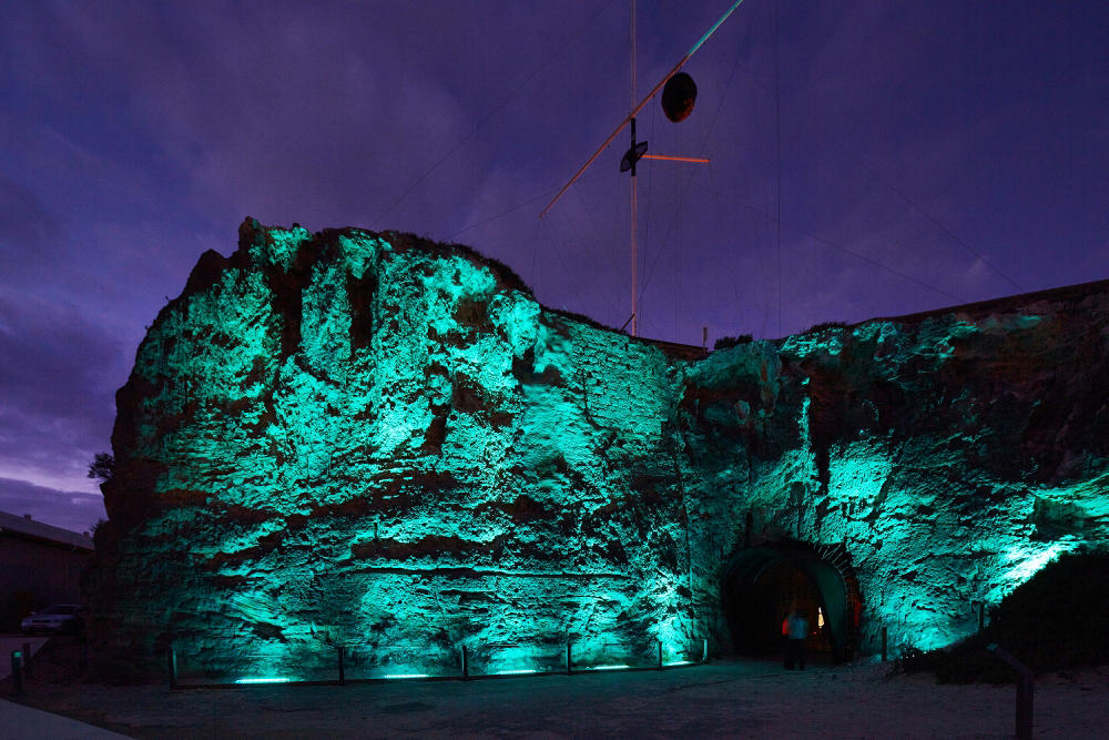 Gallery of Linear Light - Linealuce - 2