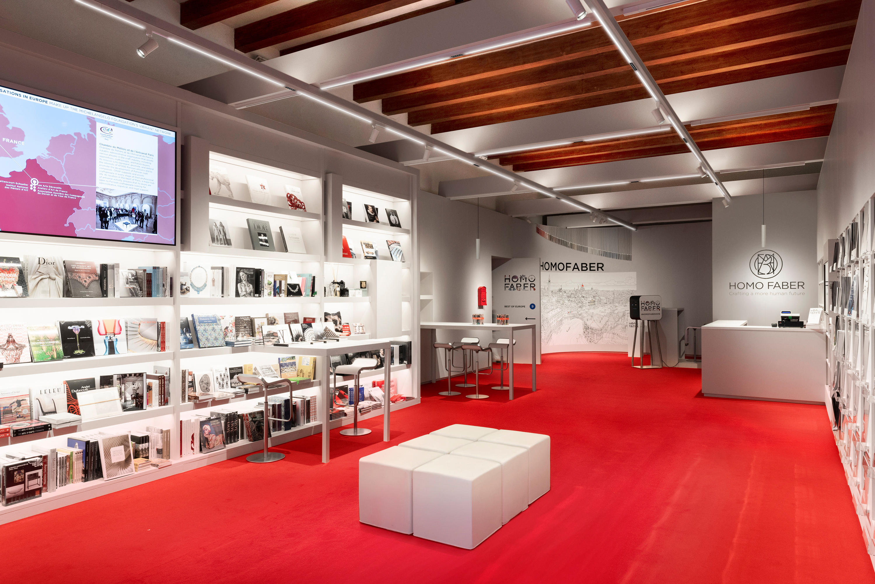 Gallery of Lighting Rail - Superrail - 3