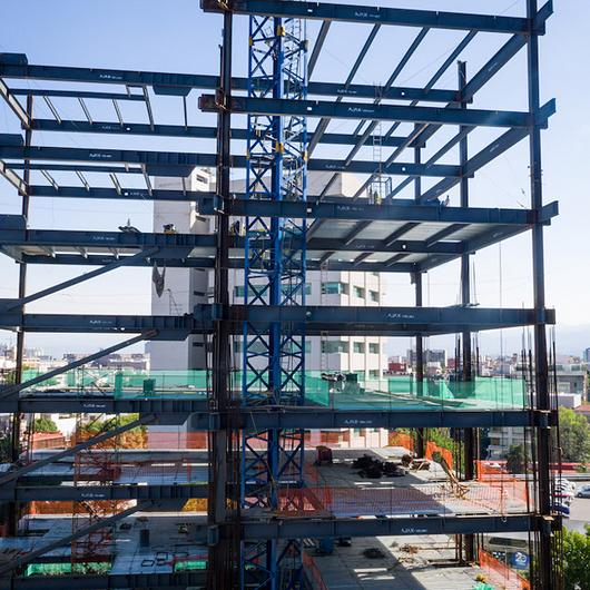 Panel para entrepiso aislante MAKROS de NOVIDESA