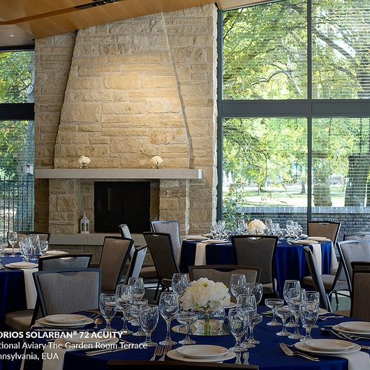 Vidrio con bajo contenido en hierro - Acuity™ de Vitro Arquitectónico