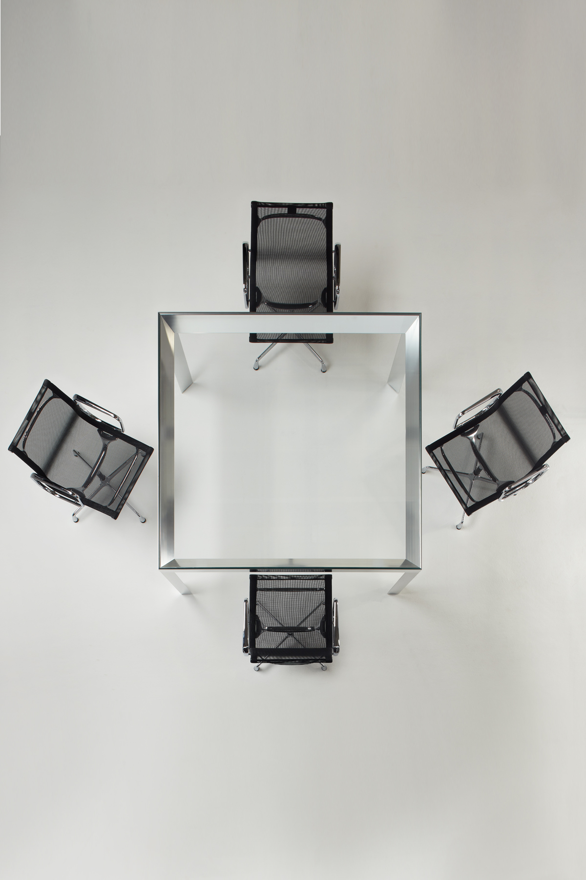 Office Tables - Naòs from UniFor