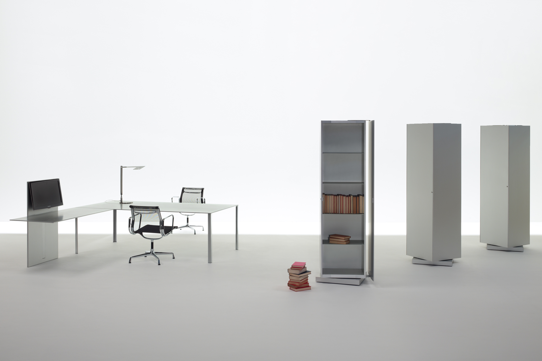 Gallery of Executive Desk - Less - 2