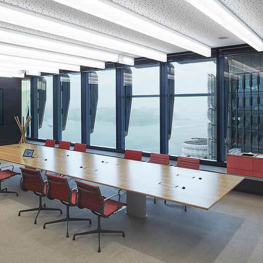Interior Workstation Furniture in Lend Lease Sydney Office from UniFor