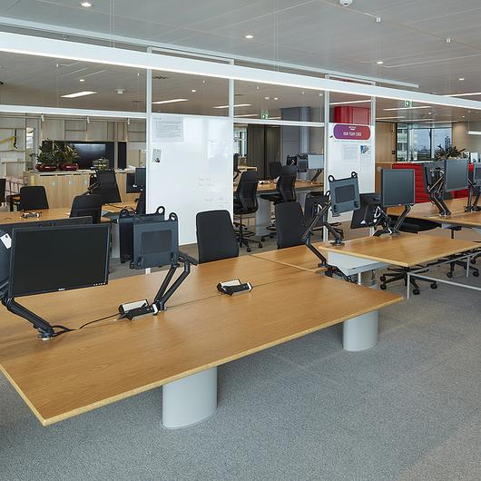 Interior Workstation Furniture in Lend Lease Sydney Office from UniFor