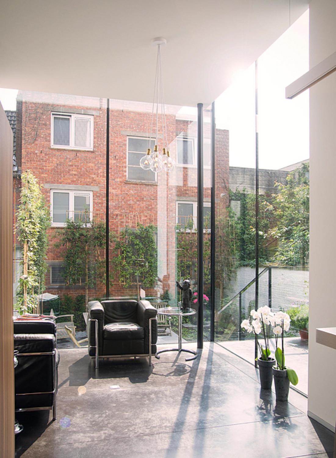 Gallery of Corner Window - Corner Fix - 4