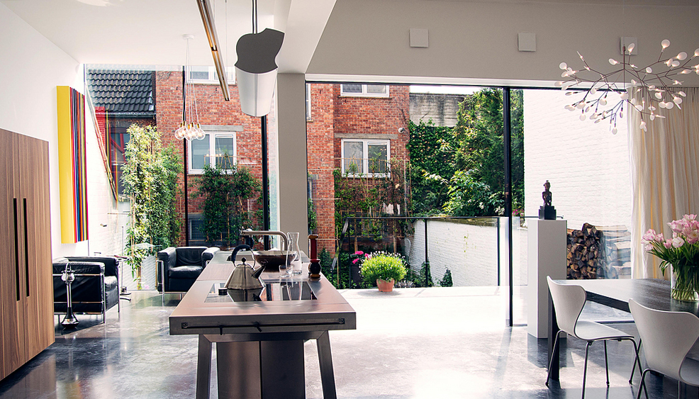 Sliding Window - Double Sliding from Orama Minimal Frames