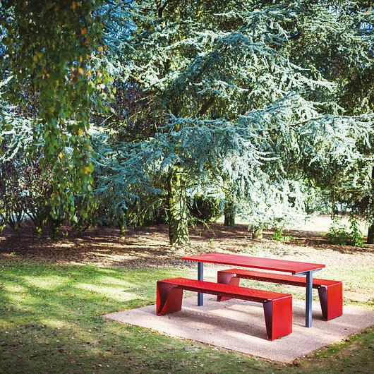 Park Bench - Radium from mmcité