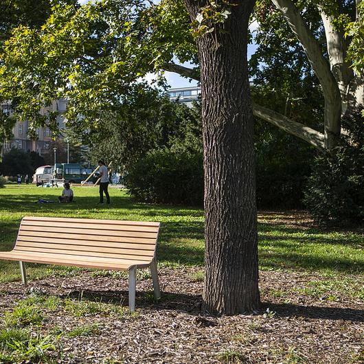 Park Bench - Emau from mmcité