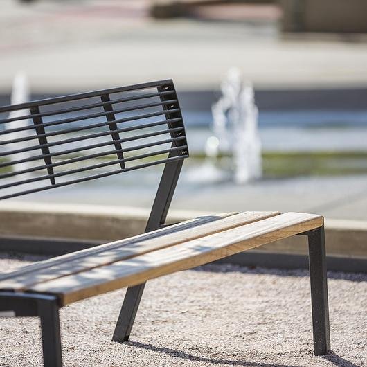 Park Bench - Vera from mmcité