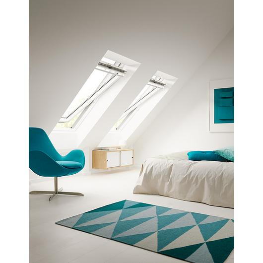 Gallery of Manual Roof Window - GGL - 3