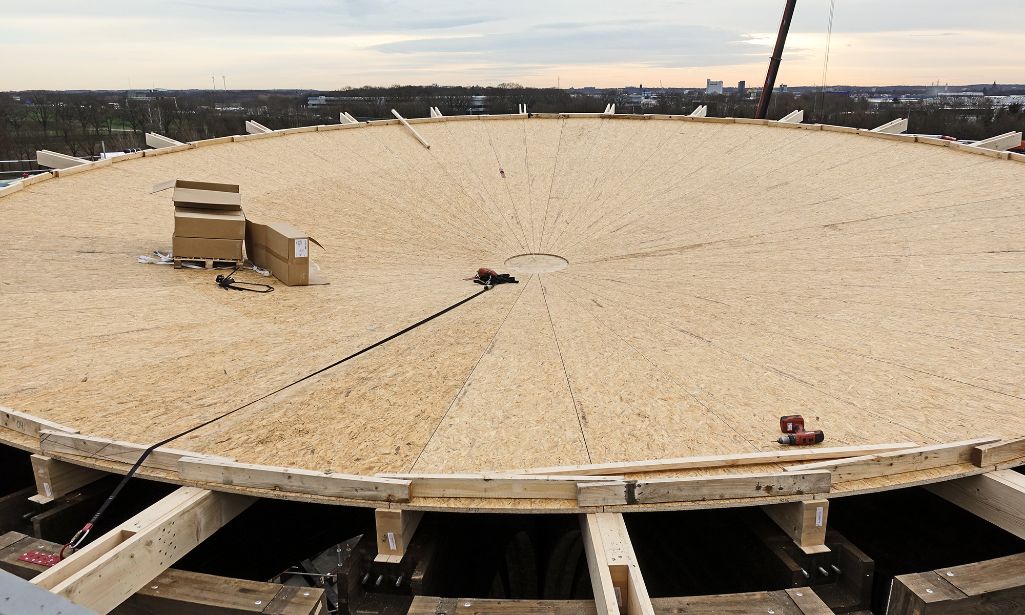 Gallery of Free Form Timber Structures for Venlo Casino - 15