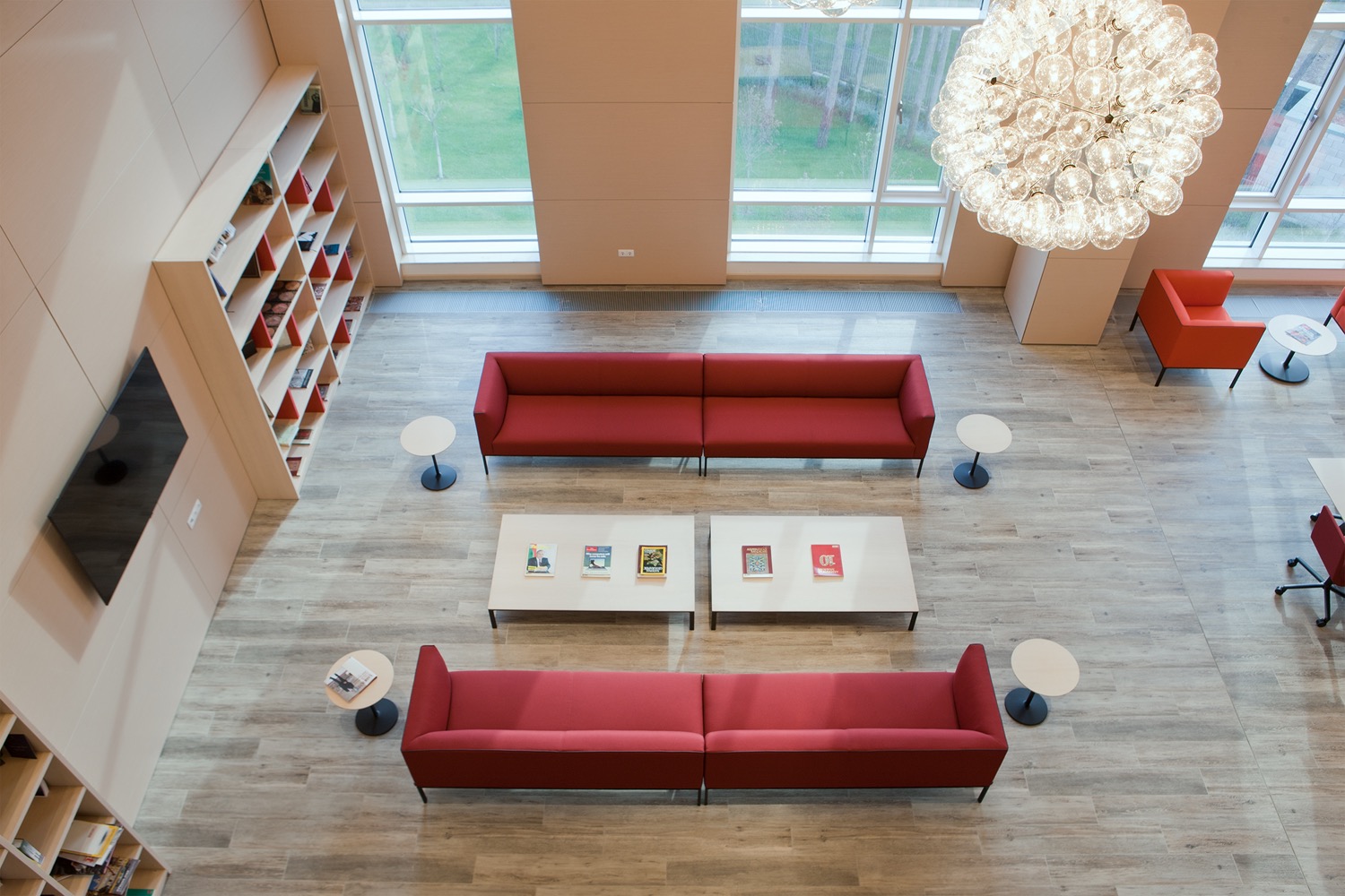 Gallery of Interior Furniture at the International University - 6