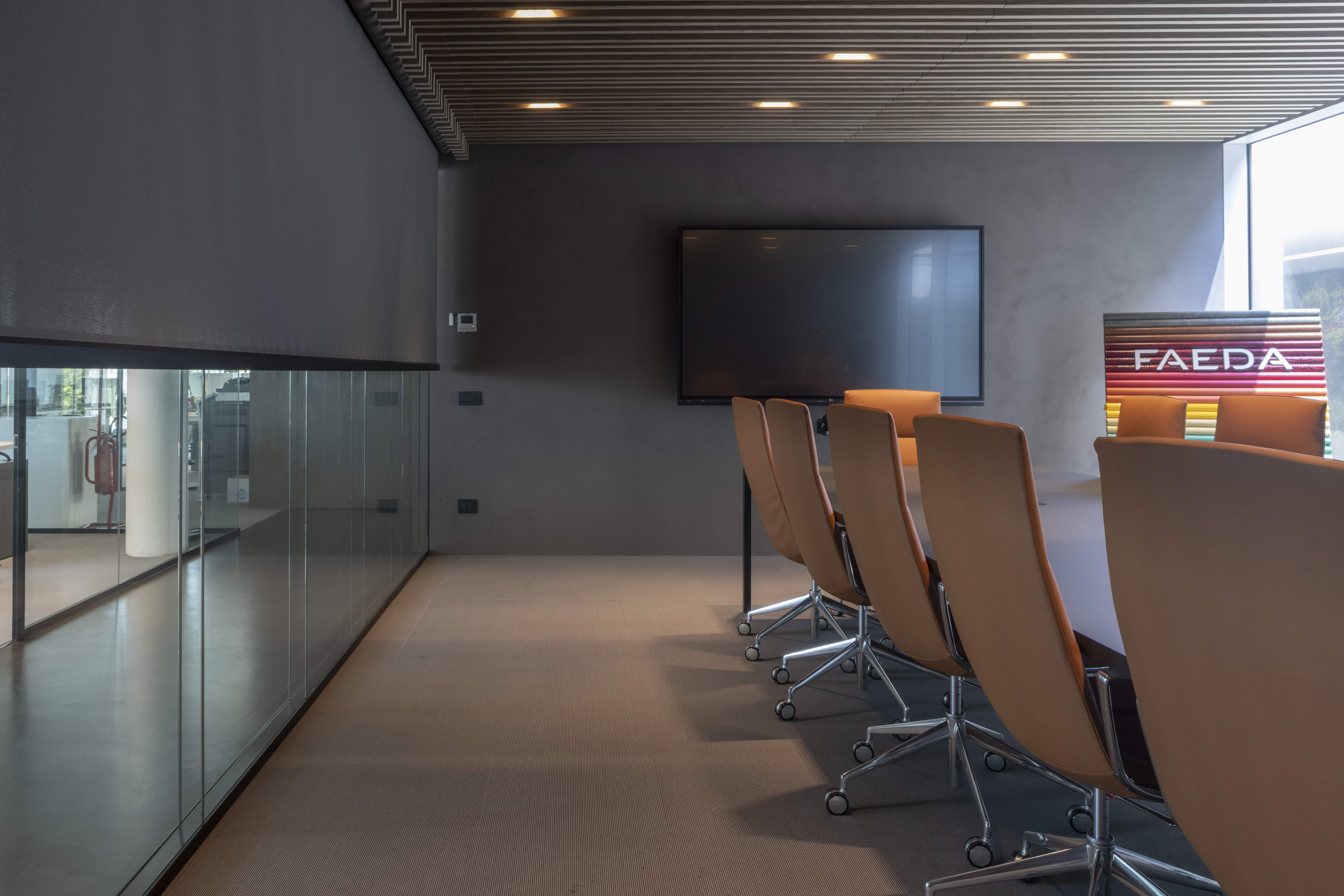 Gallery of B-Box Roller Shades in Faeda HQ - 14