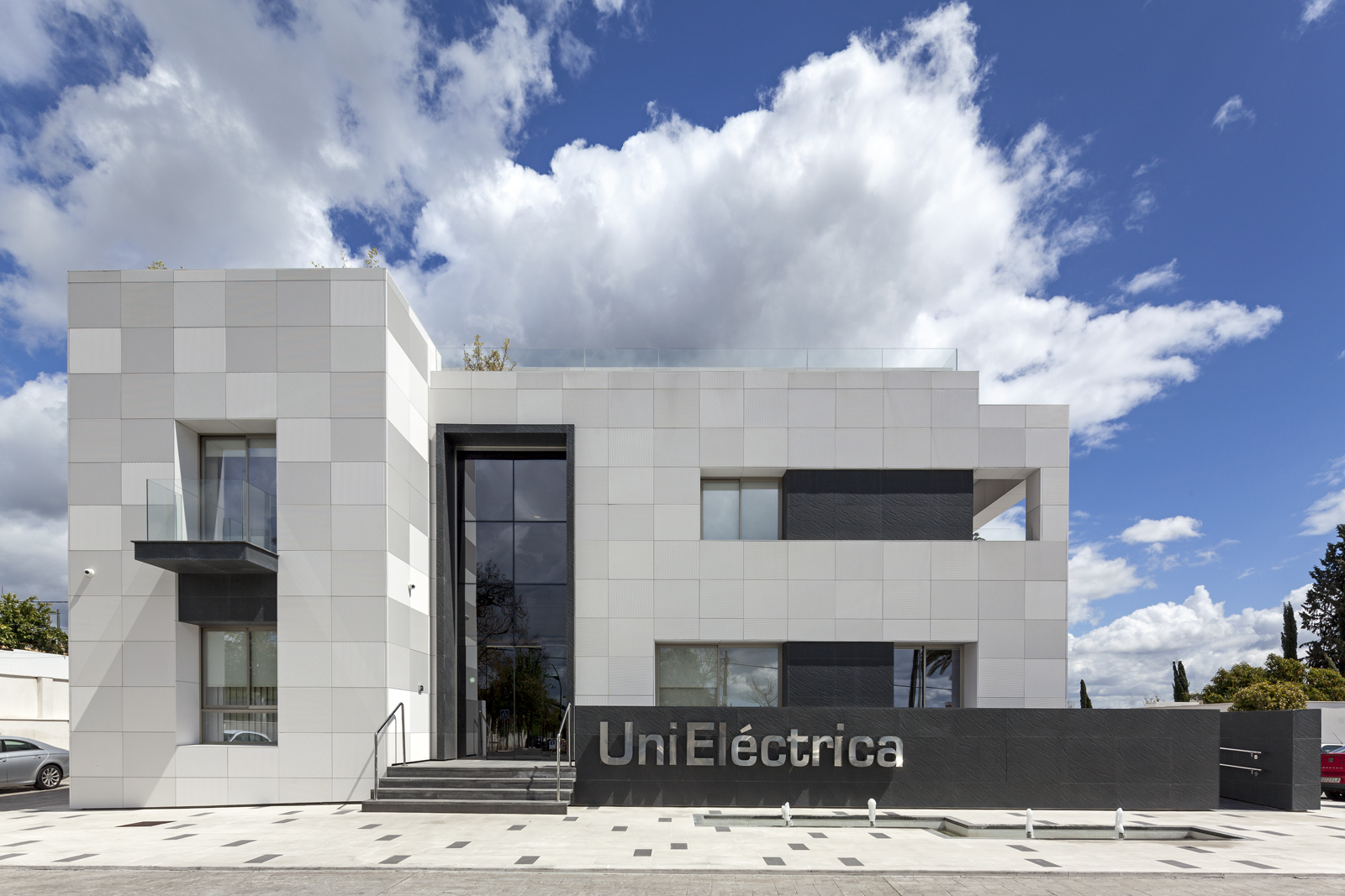 Gallery of Facade Panel - LOOK - 10