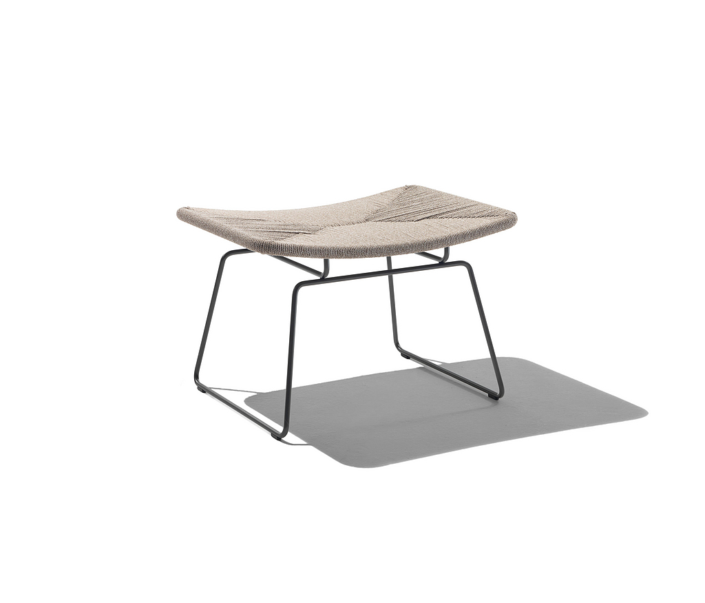 Ottoman - Echoes Outdoor from Flexform