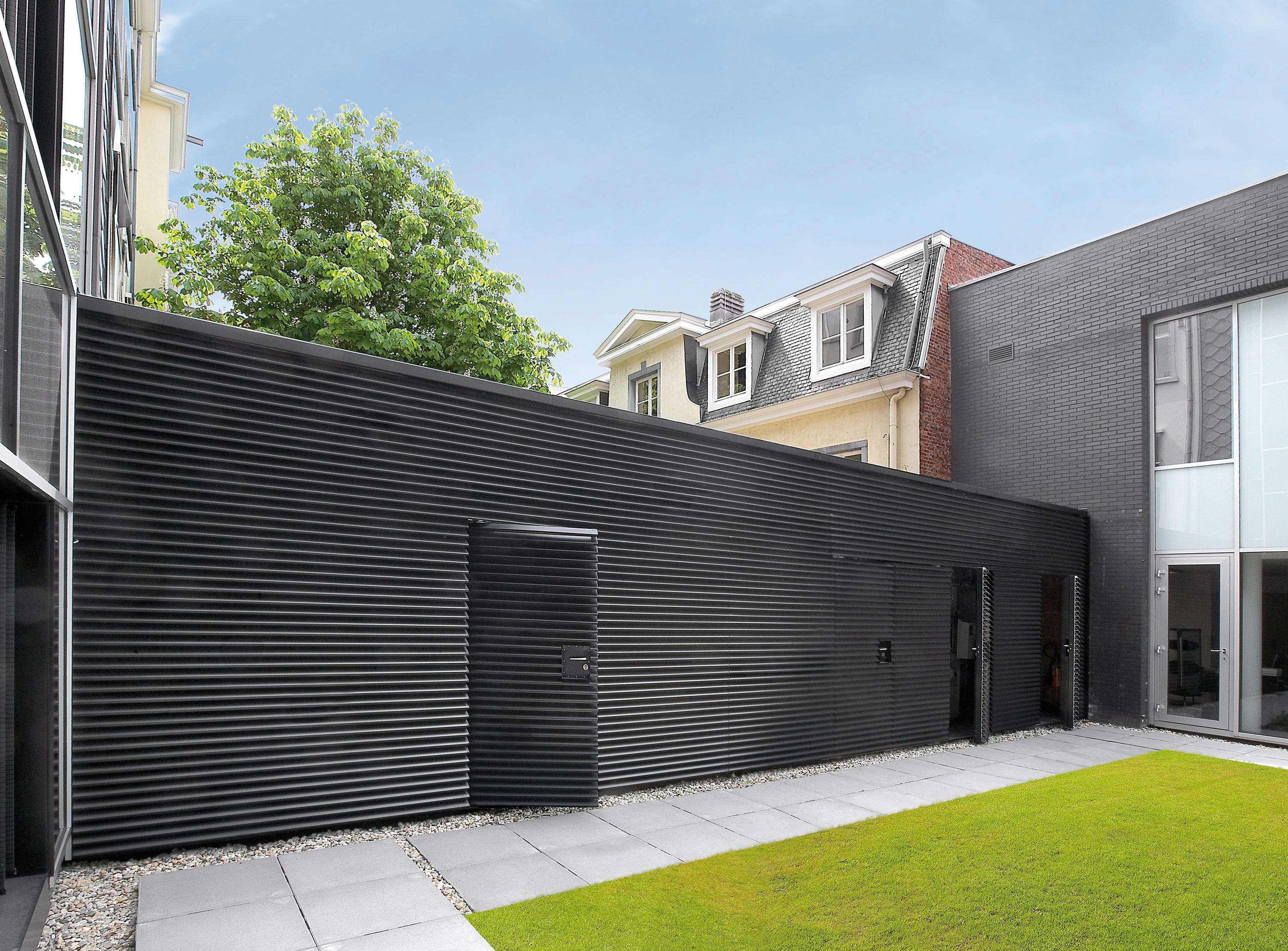 Gallery of Continuous Louver System - Linius - 4