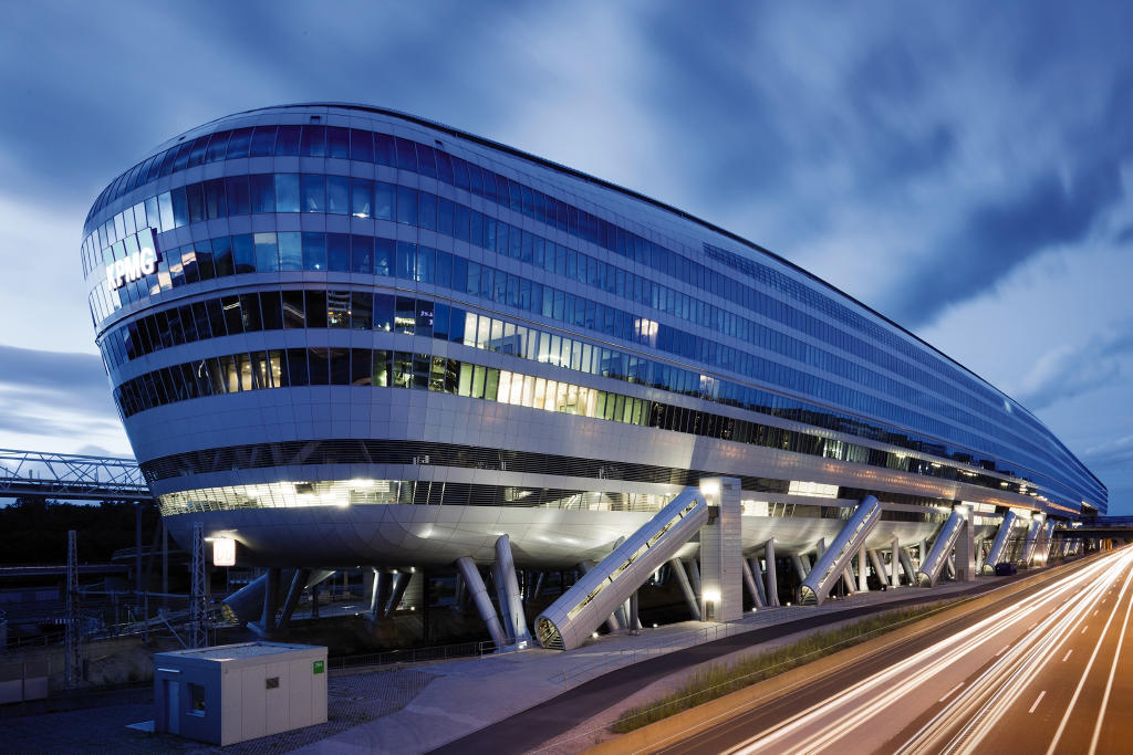 Gallery of Continuous Louver System - Linius - 6