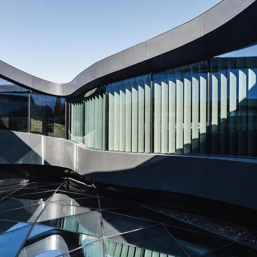 Gallery of Continuous Louver System - Linius - 8