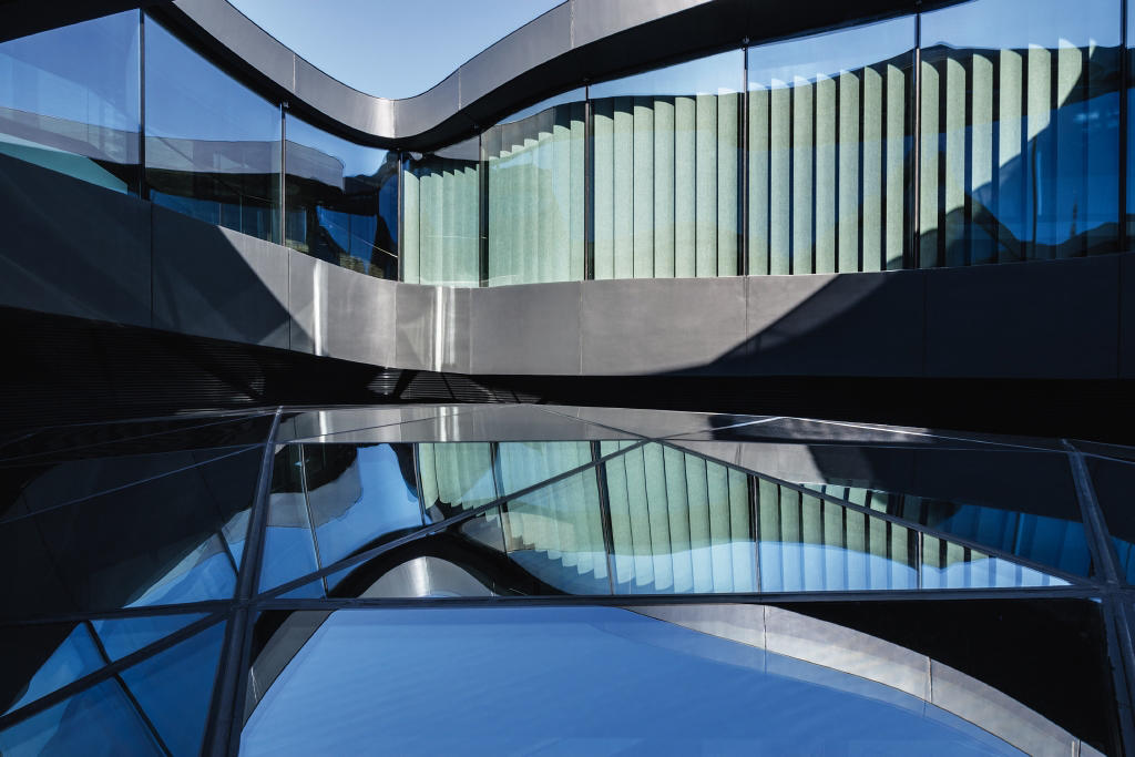 Gallery of Continuous Louver System - Linius - 2