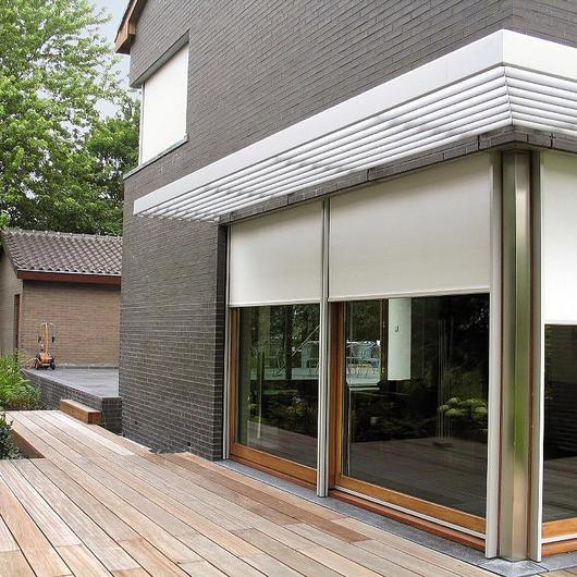 Slatted Horizontal Awning - Sunclips from RENSON