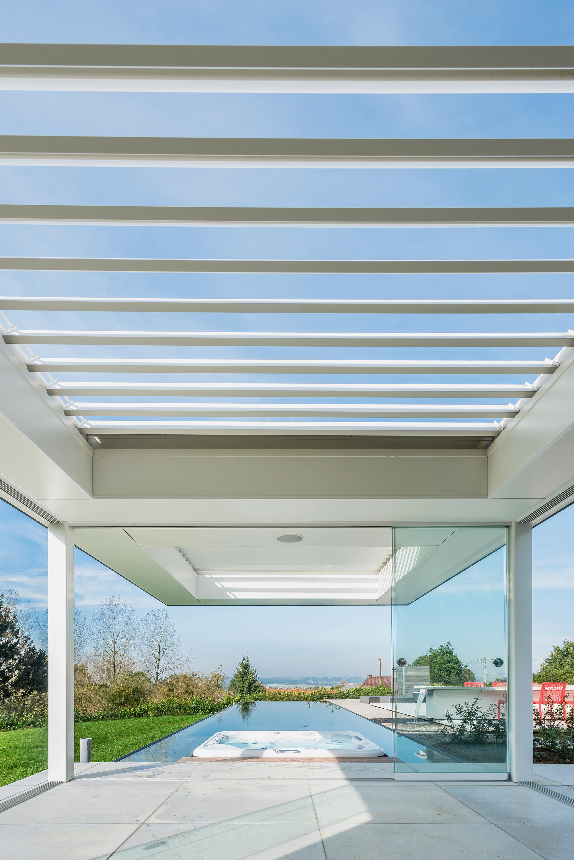 Gallery of Retractable Louvered Roof - Aero - 3