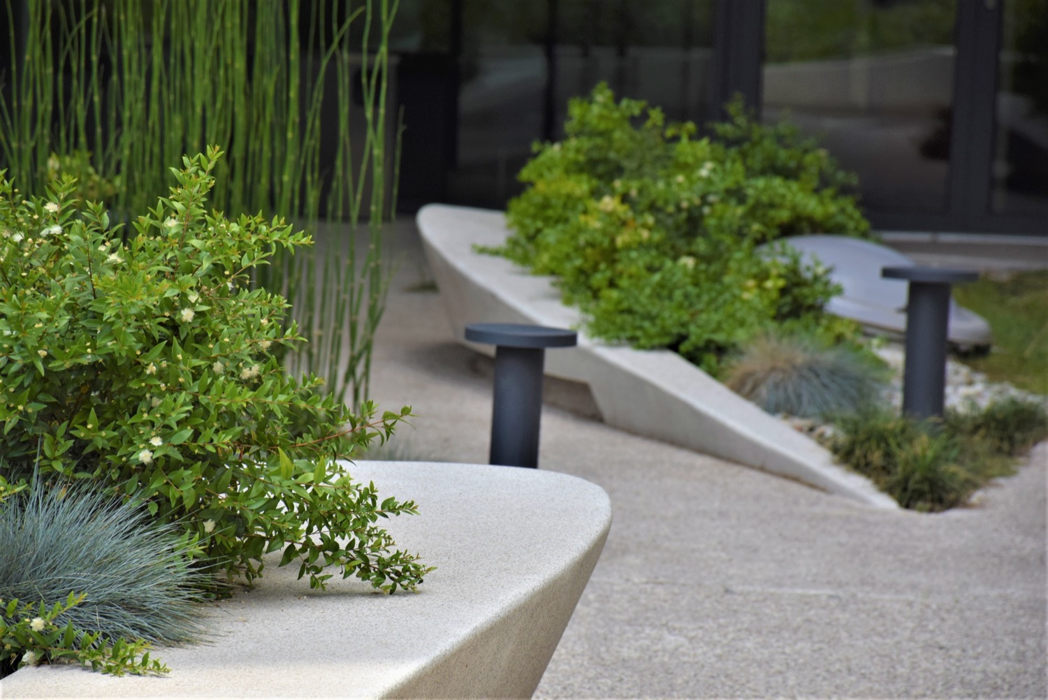 Gallery of Pebble & Micropebble Covering Systems - 11