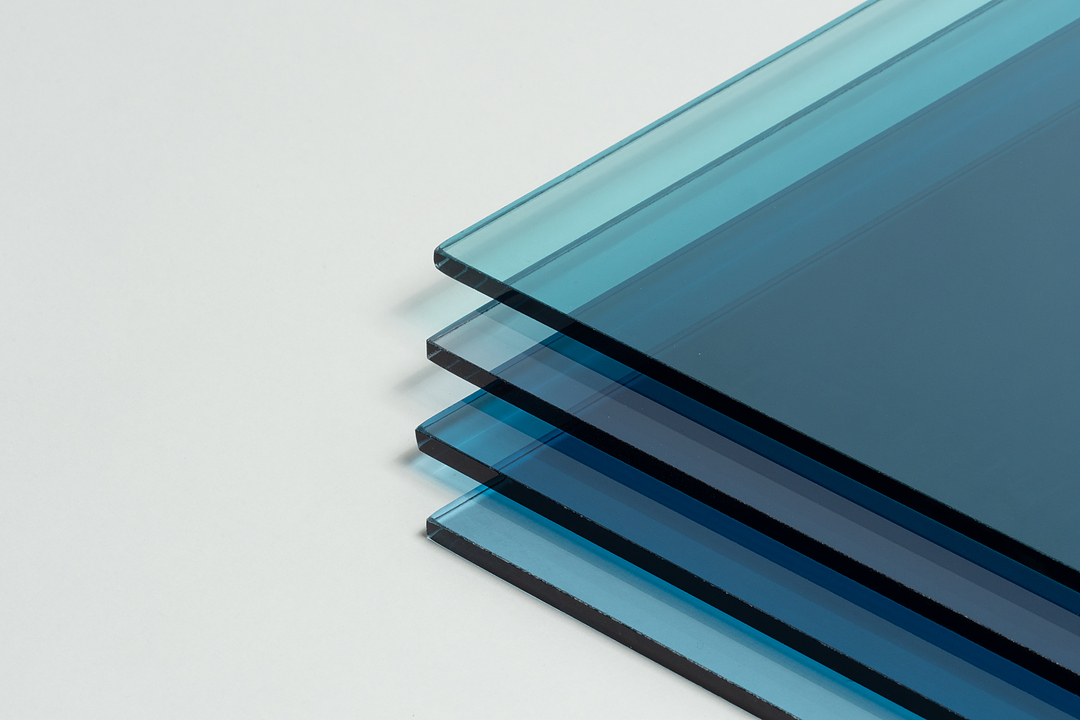Guía para los efectos de color en el vidrio de Vitro Arquitectónico