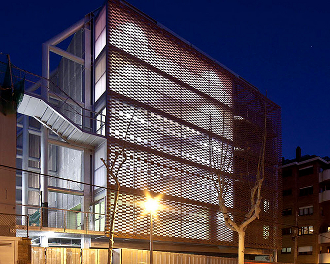 Ceramic Textiles for Facades from Flexbrick