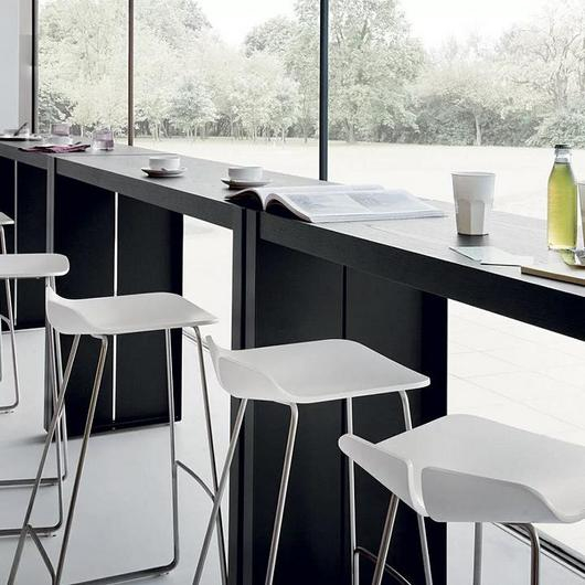 Aisle Console Table 2830 from BoConcept