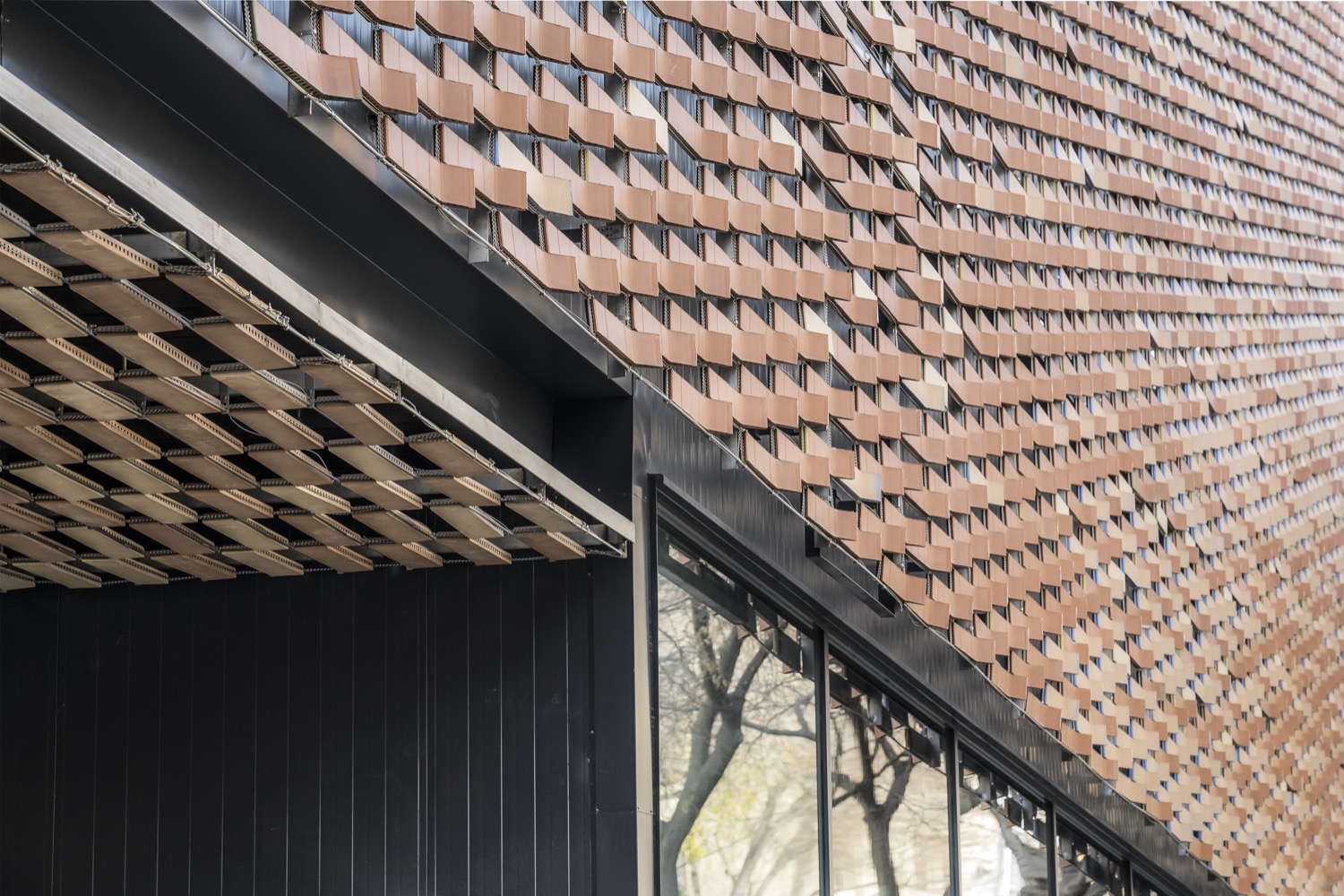 Ceramic Textile System - Sant Pau Research Institute from Flexbrick