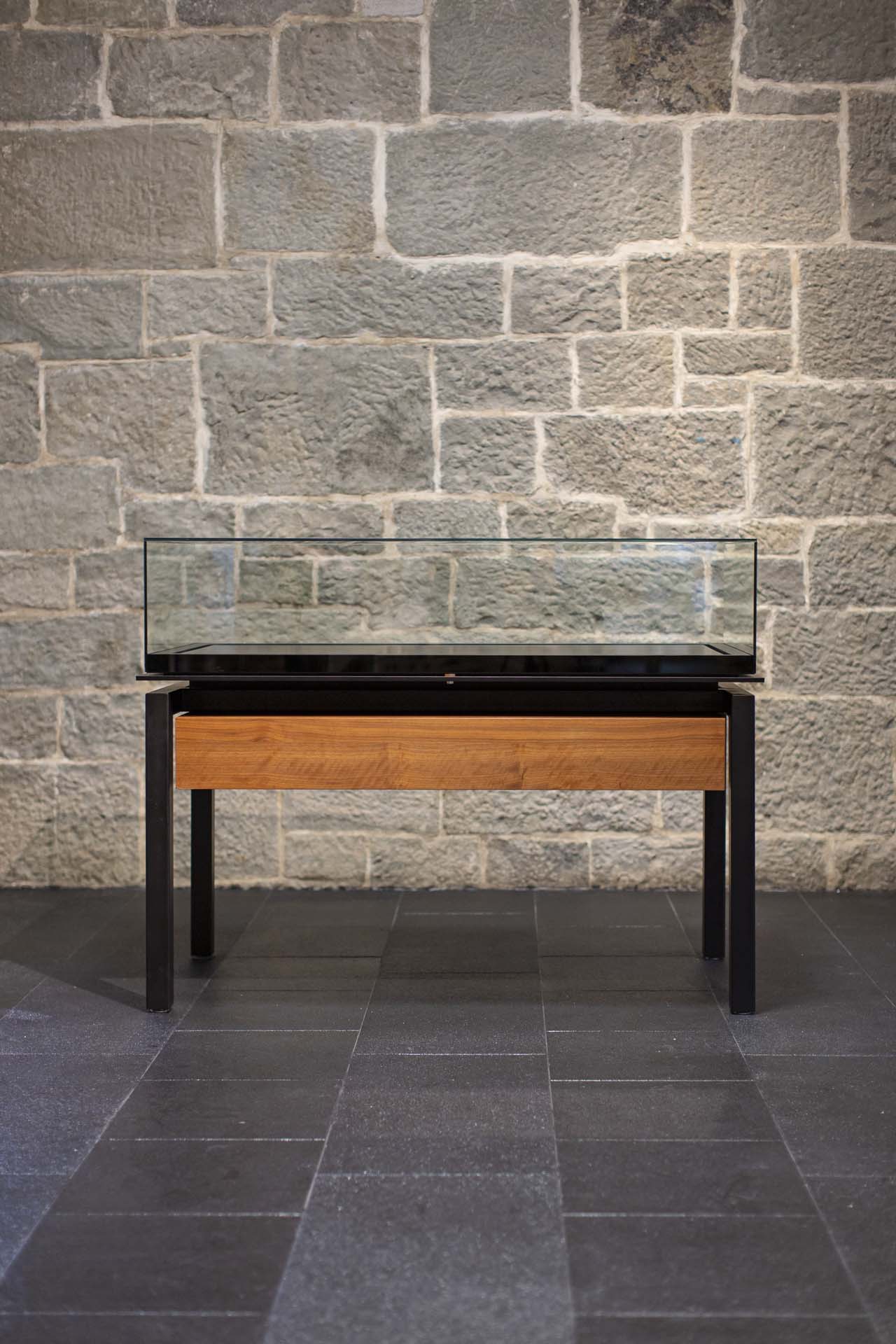 Gallery of Standard Display Case Series - UNIQ Table Top - 4