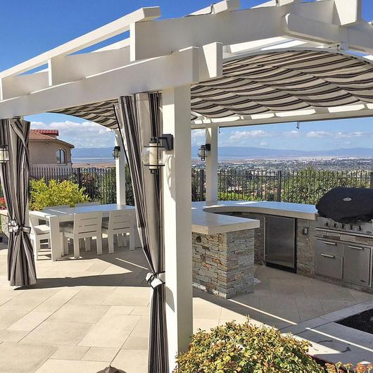 Gallery of How to Select Retractable Canopies or Roofs - 7