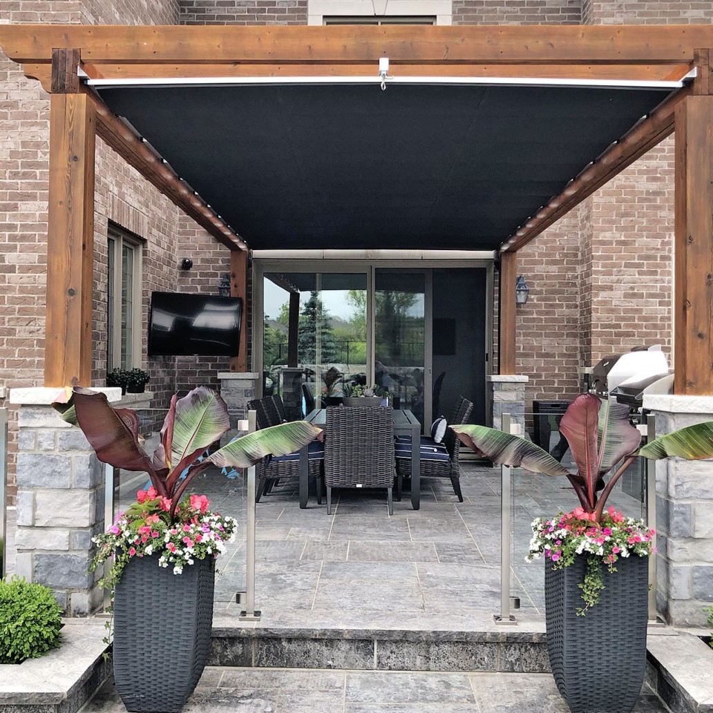 Gallery of How to Select Retractable Canopies or Roofs - 11