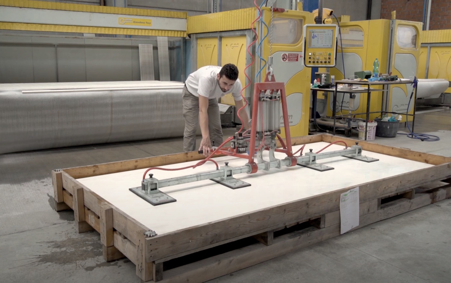 Gallery of How to Handle Extra-Large Format Porcelain - 4