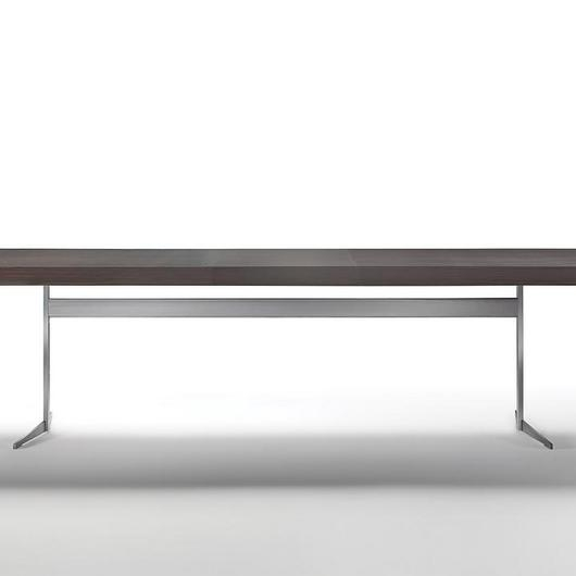 Interior Dining Table - Fly from Flexform