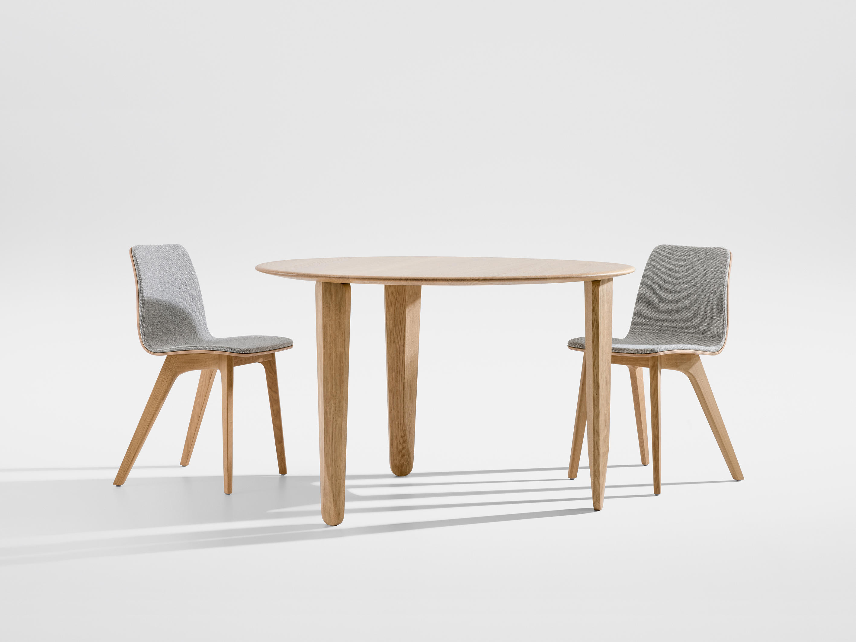 Gallery of Dining Table - Kuyu - 1