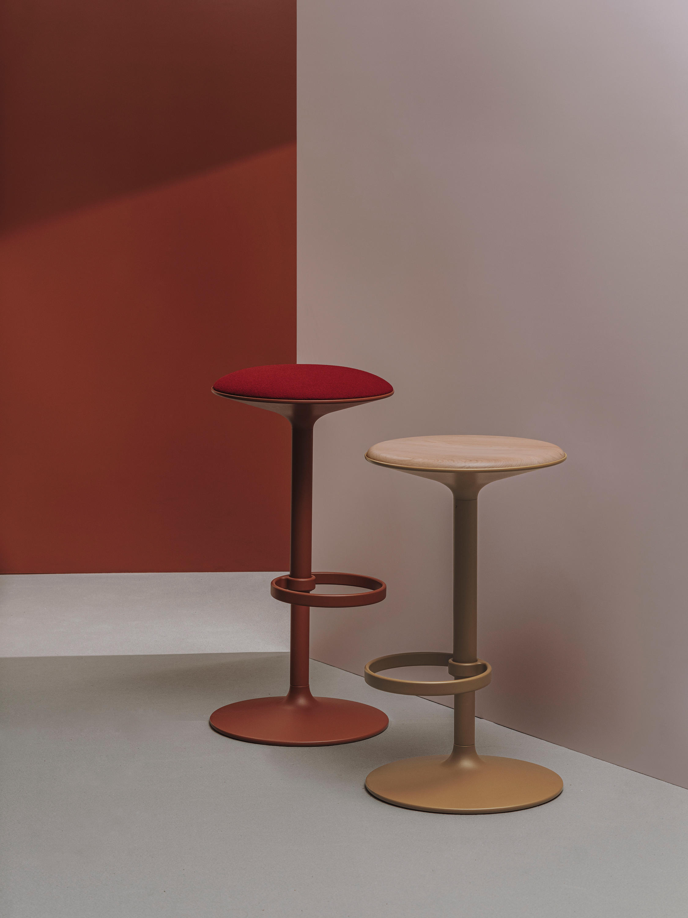Backless Barstool - Hula from Andreu World