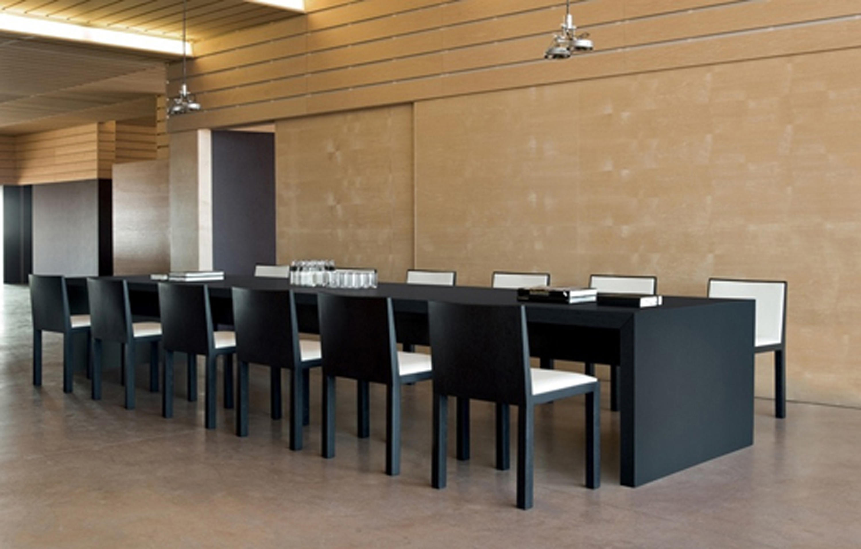 Gallery of High Table - Closed - 2