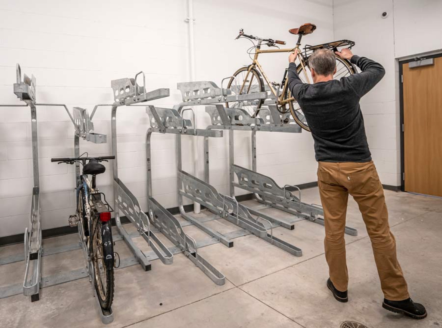 Galeria de Bicicleteros - Dero - 2