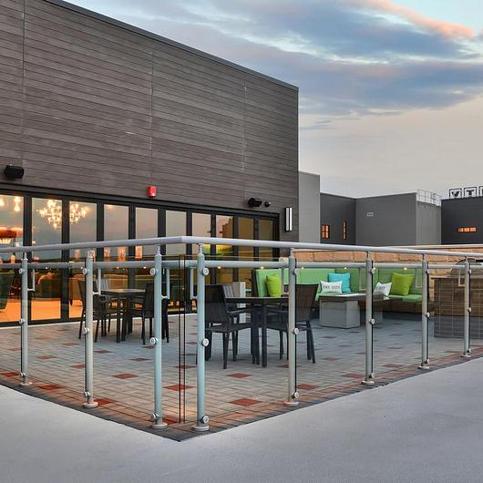 Interna-Rail® VUE Aluminum Railing from Hollaender